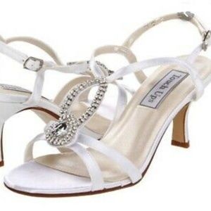 Touch Ups | Shoes | Touch Ups Mindy White | Poshmark